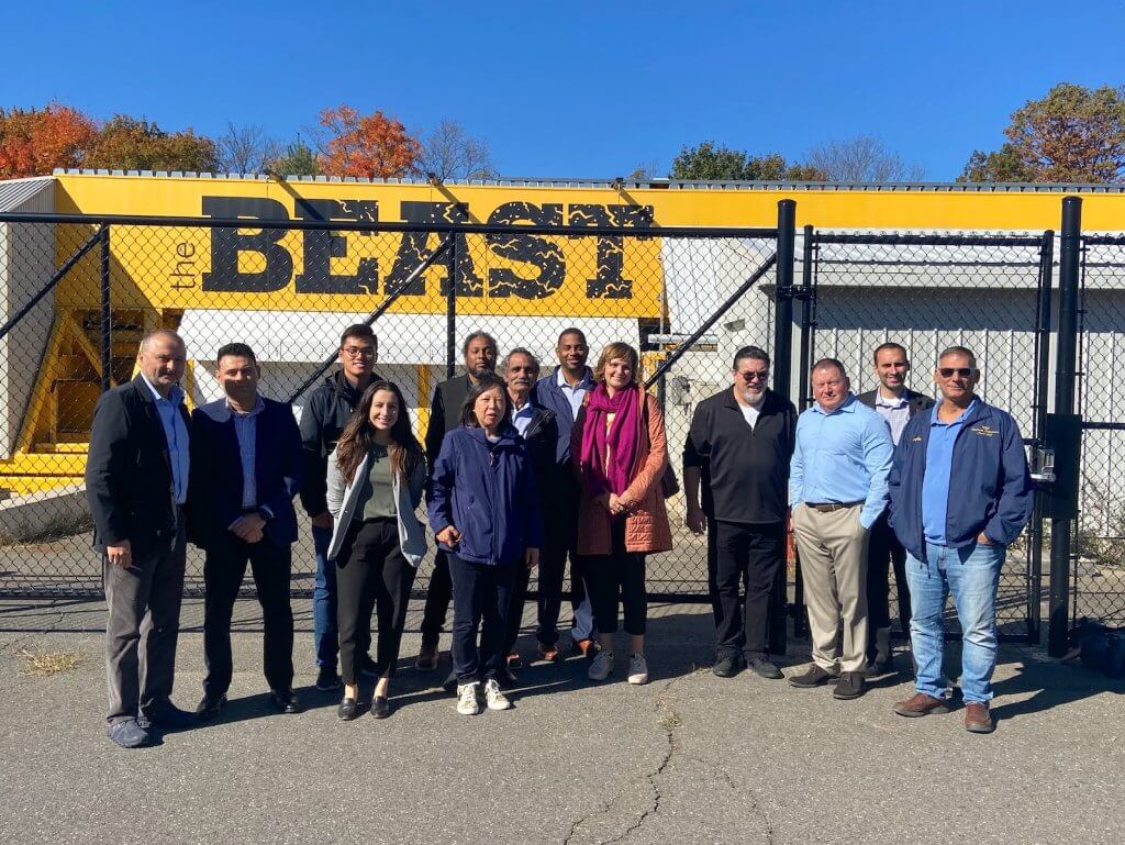 Stakeholders Tour Pavement Lab and Facilities at CAIT - Rutgers CAIT